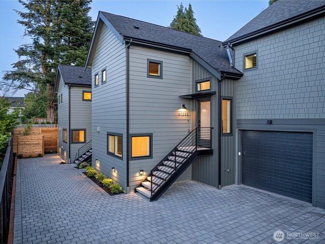 8128 12th Ave SW Unit B, Seattle, WA 98106