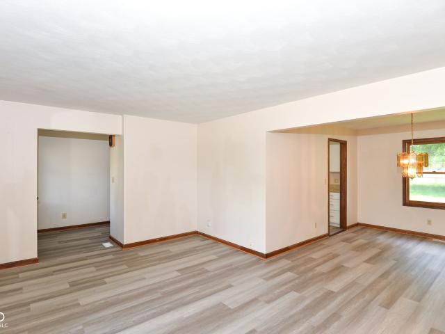 8129 Burn Court
