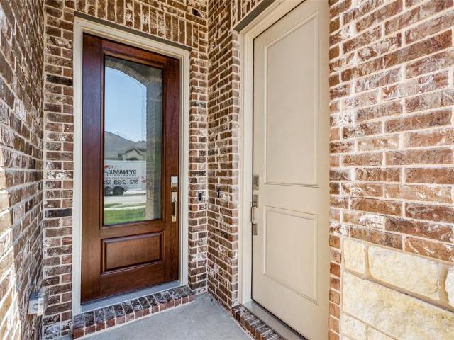 8129 Lindheimer Ln, McKinney, TX 75071 | MLS #20852 | Compass