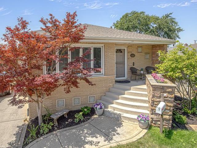 8120 Mayfiled Ave, Burbank, IL 60459
