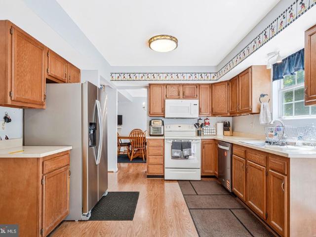 8120 Tuckers Trail