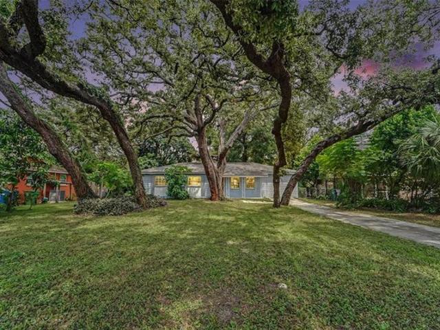 8121 N Ola Ave, Tampa, FL 33604