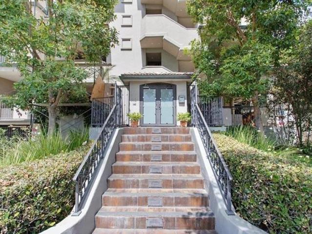 8121 Norton Ave 401, West Hollywood, CA