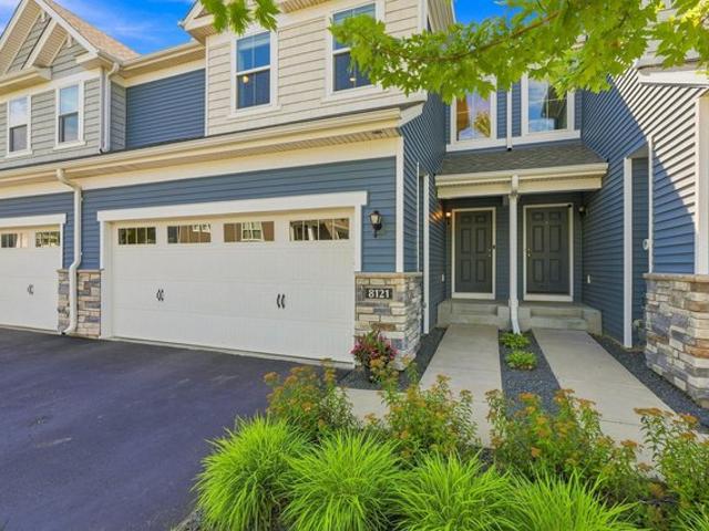 8121 Evergreen Ln N, Maple Grove, MN 55369