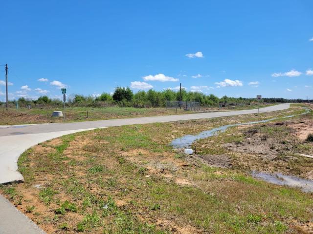 8121 Road 5837