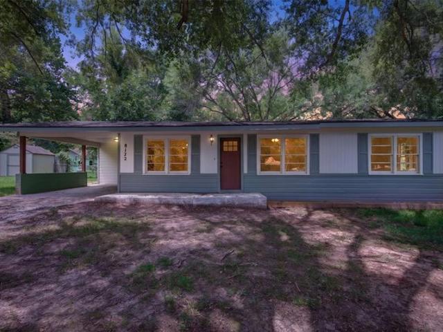 8122 Roosevelt Dr, Shreveport, LA 71129