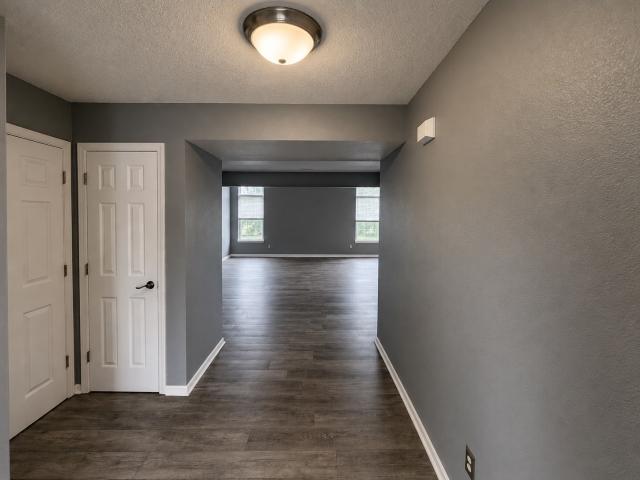 8123 Maple Stream Boulevard