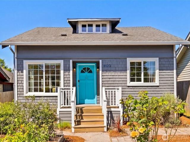 8123 49th Ave S, Seattle, WA 98118