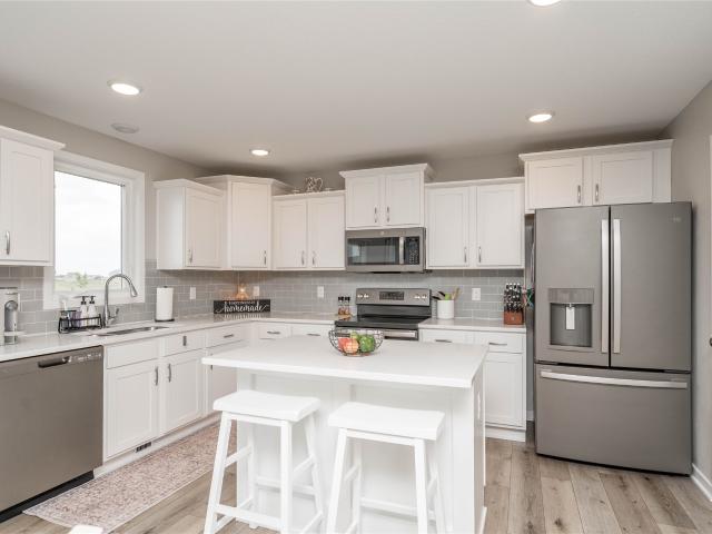 812 3rd Street NW