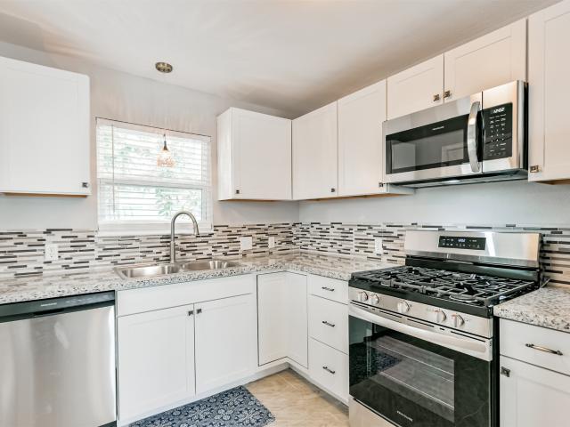 812 38th Street