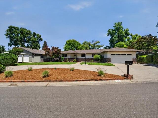 812 Columbia Dr, Sacramento, CA 95864