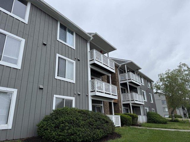 812 Cascade Ct Unit 812, Blacksburg, VA 24060