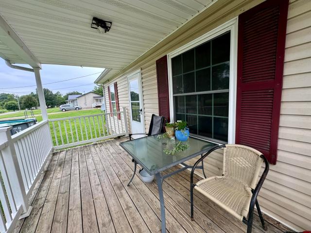 812 Andrew Mason Road