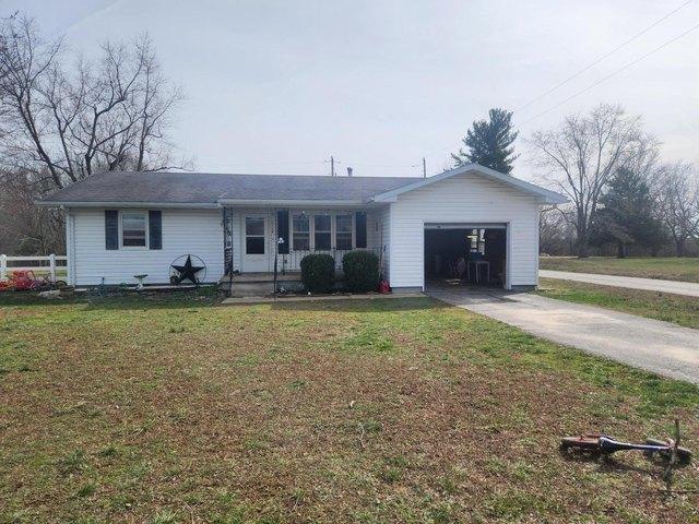 812 Alberta St, Fordland, MO 65652
