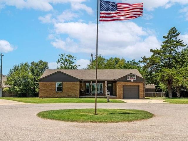 812 Allison Pl, El Reno, OK 73036