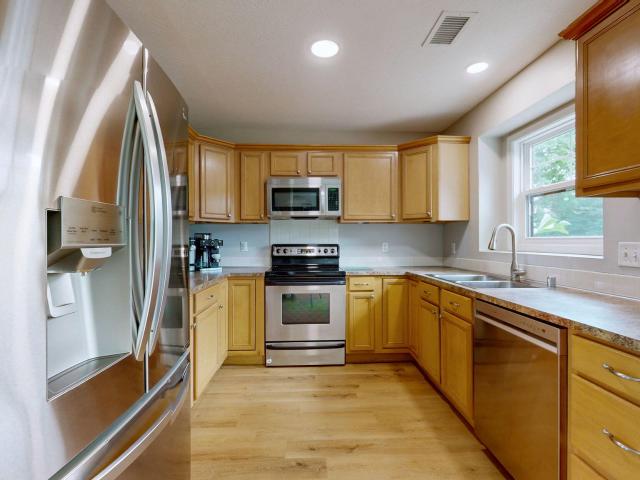 812 Aster Court