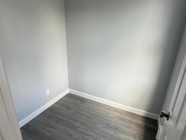 812 Bayway Ave # 1A