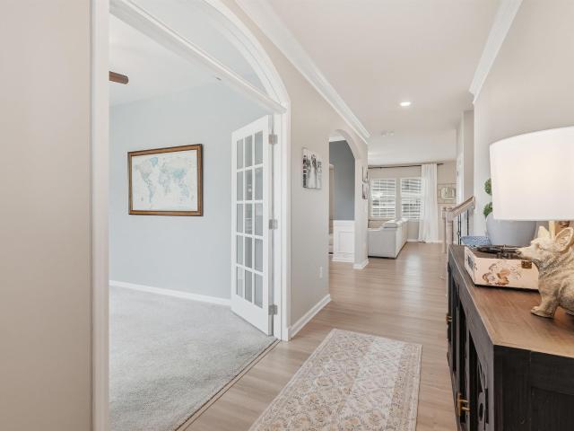 812 Barnum Court