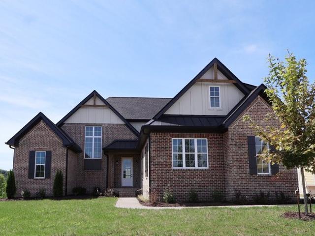 812 Brookdale Ct, Lebanon, TN 37087