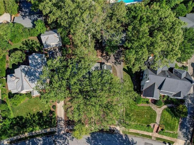 812 Dover Road