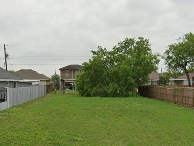 812 E Castillo Ave, Pharr, TX 78577