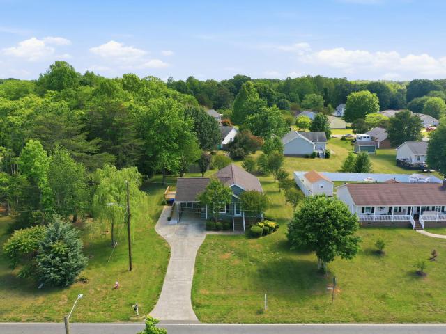 812 E Stagecoach Road
