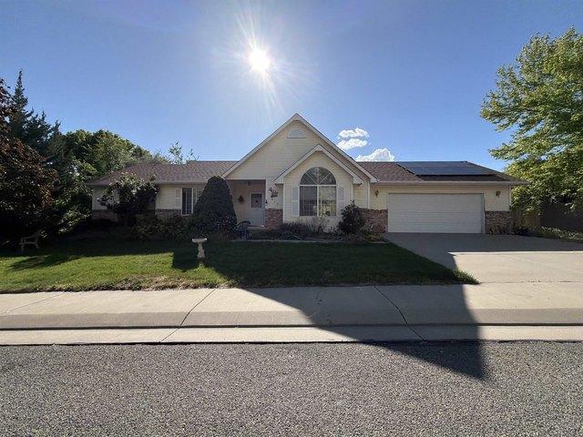 812 Elberta Ave, Palisade, CO 81526