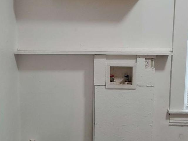812 Huffman Ave 2 Bedroom Apartment for Rent at 812 Huffman Ave, Dayton, OH 45403 Burkhardt