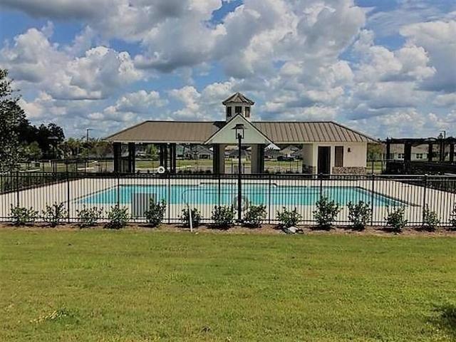 812 Otto Loop, Crestview, FL 32539