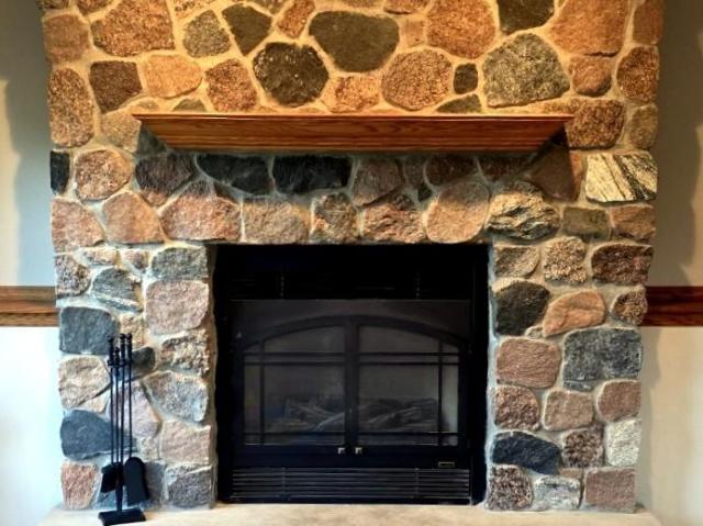 812 Larkspur Court