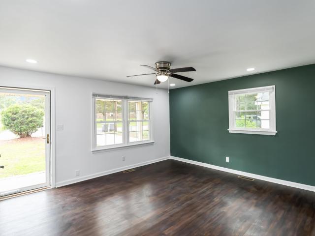 812 Lincoln Drive