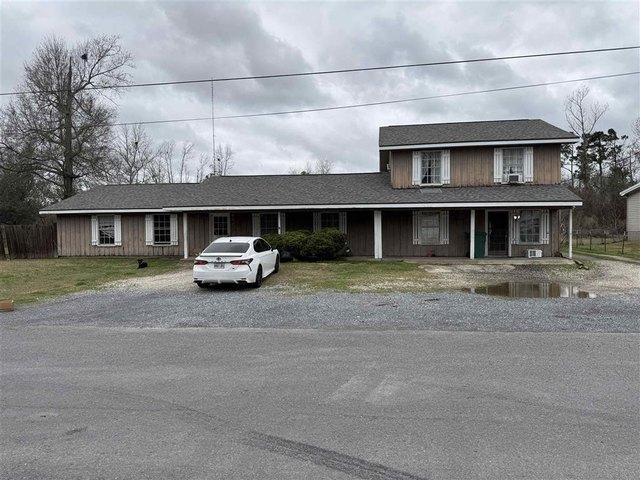 812 Lynnwood Ave, Sulphur, LA 70663