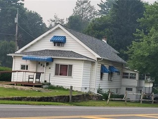 812 Marion Rd, Indiana, PA 15701