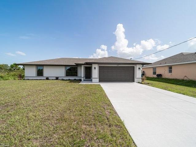 812 McKinley Ave, Lehigh Acres, FL 33972