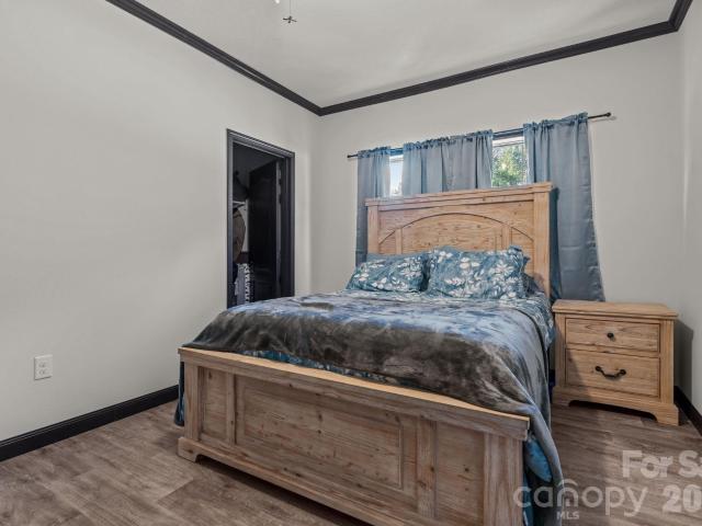 812 Mclendon Road