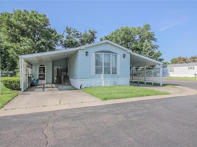 812 N 7th St Lot 86, Mattoon, IL 61938