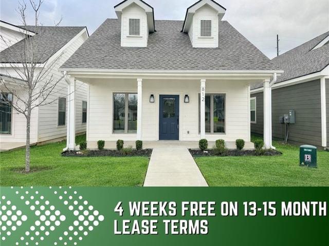 812 NE Heights Ln, Bentonville, AR 72712