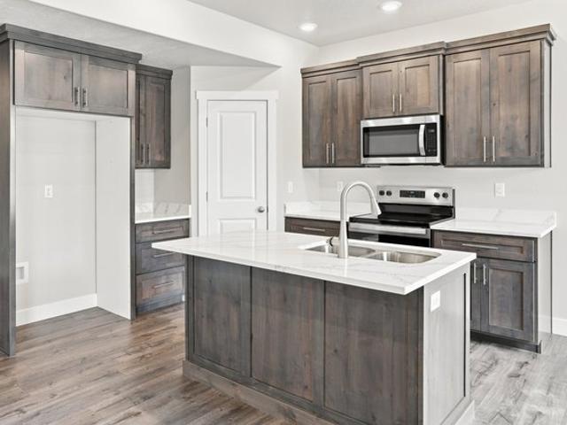 812 S 270 E Unit 27, Smithfield, UT 84335