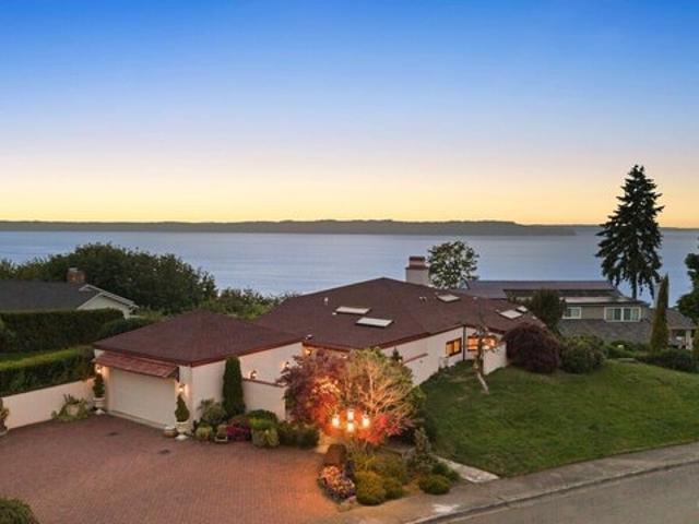 812 S Marine Hills Way, Federal Way, WA 98003