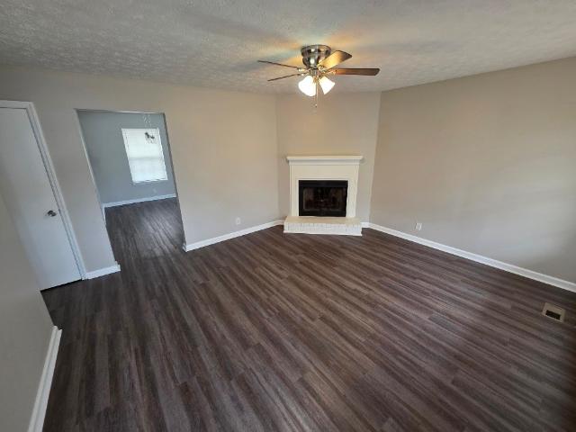 812 Shawnwood Cir