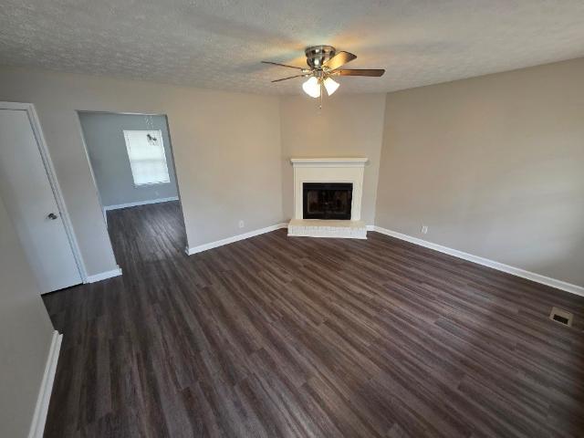 812 Shawnwood Cir
