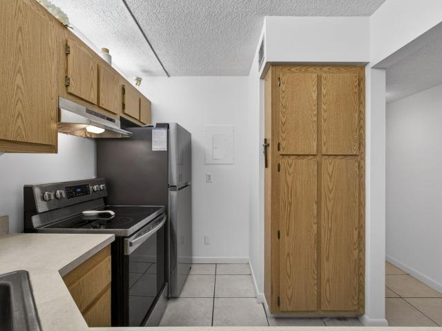 812 Sky Pine Way, Unit G1, Greenacres, FL 33415 | MLS #B26018
