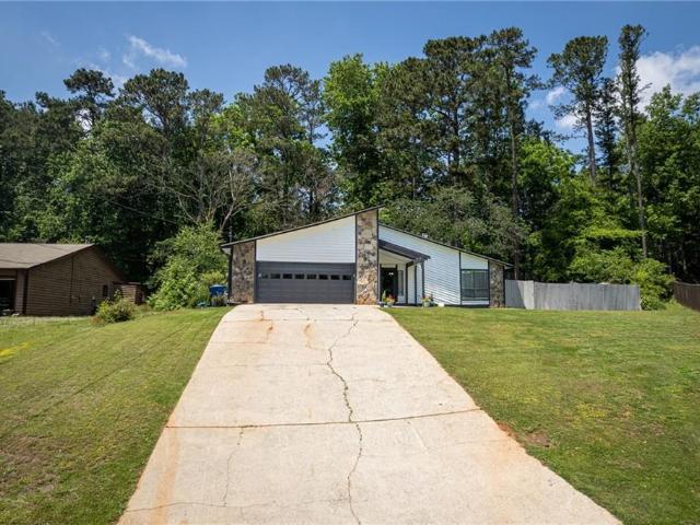 812 Steeple Chase Dr SW, Lawrenceville, GA 30044 | MLS #7671 | Compass