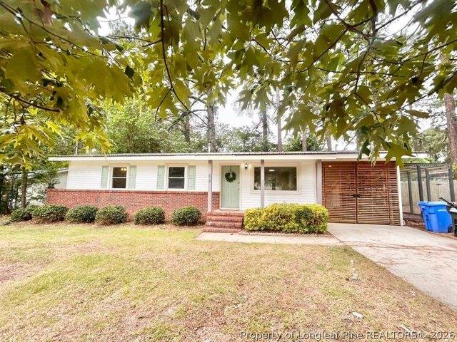 812 Stoneykirk Dr, Fayetteville, NC 28314