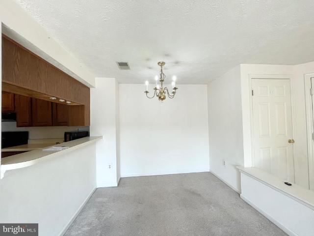 812 Stratford Way # J