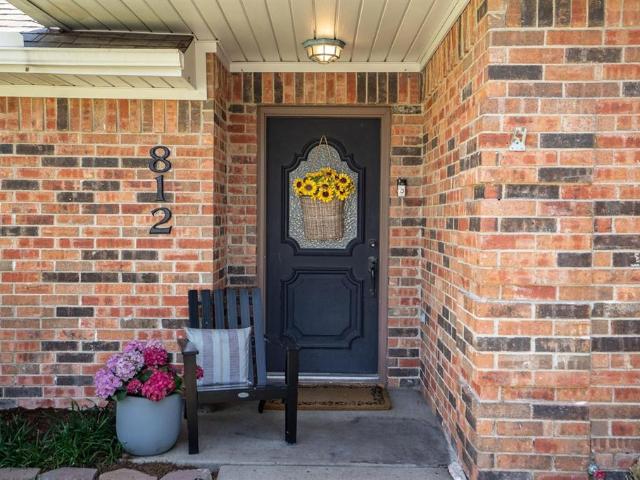 812 Sugarberry Drive
