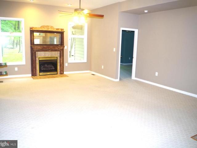 812 Petinot Place