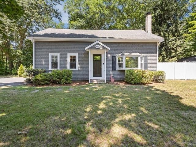 812 Plymouth St, Middleboro, MA 02346