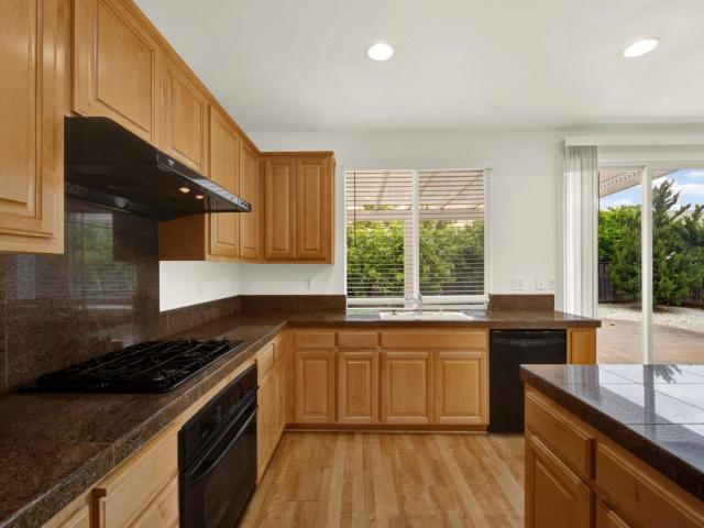 812 Purple Sage Dr, Vacaville, CA 95687 | MLS #326036