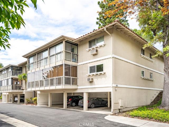 812 A Ronda Mendoza, Laguna Woods, CA 92637 | MLS #OC26072